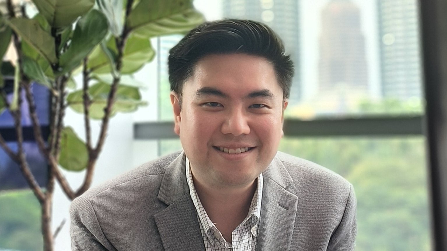 Shawn Lim checks in for a new role